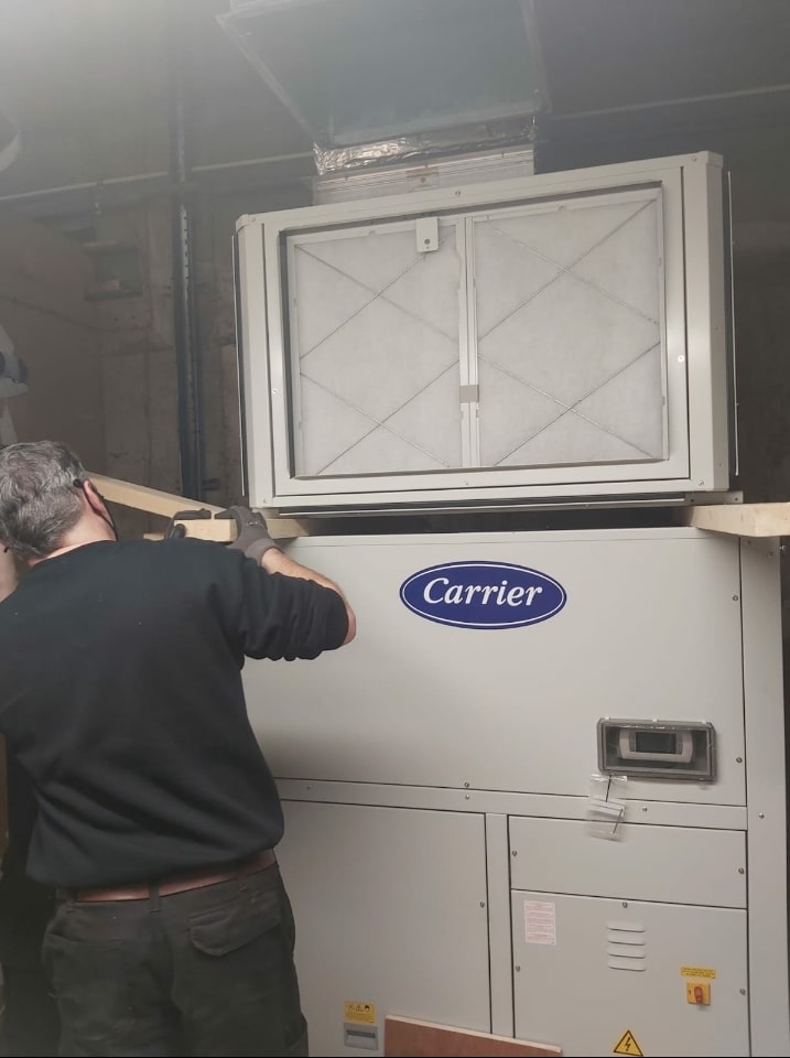 Burlington Engineering Chiller System Moving - Cronin Group